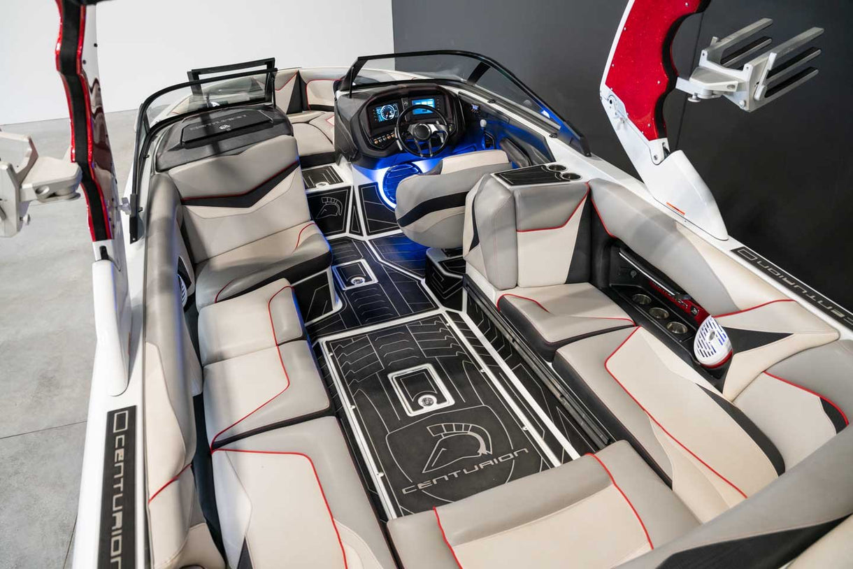 Centurion Ri237 2018 | Red / White – BoardCo Boats