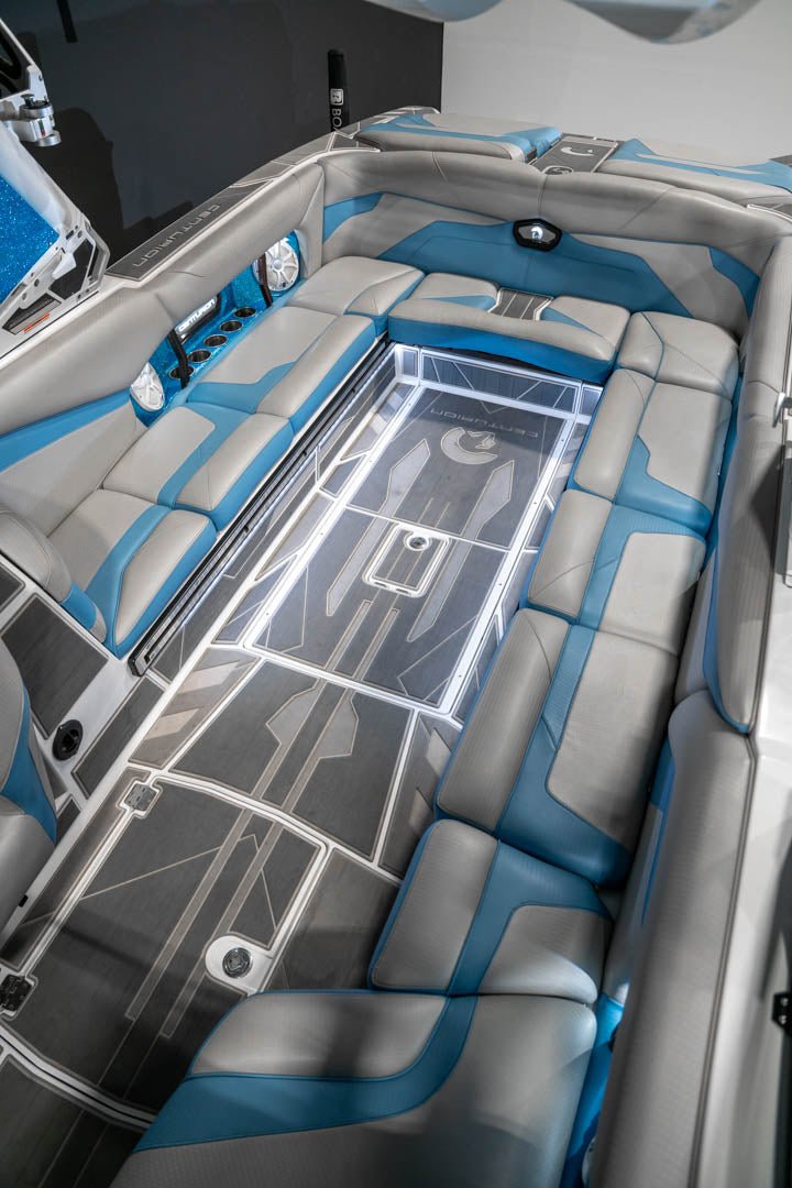 Centurion Ri265 2022 | Mist Blue Flake / White | BoardCo Boats