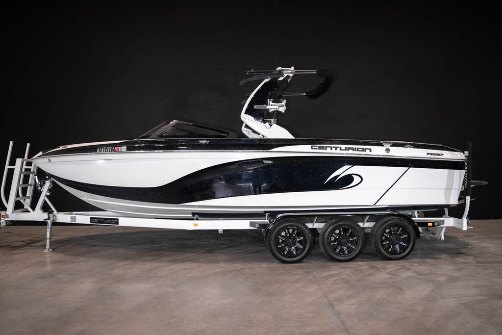 Centurion Ri Series Boats | Ri230, Ri245, Ri265 | BoardCo Boats