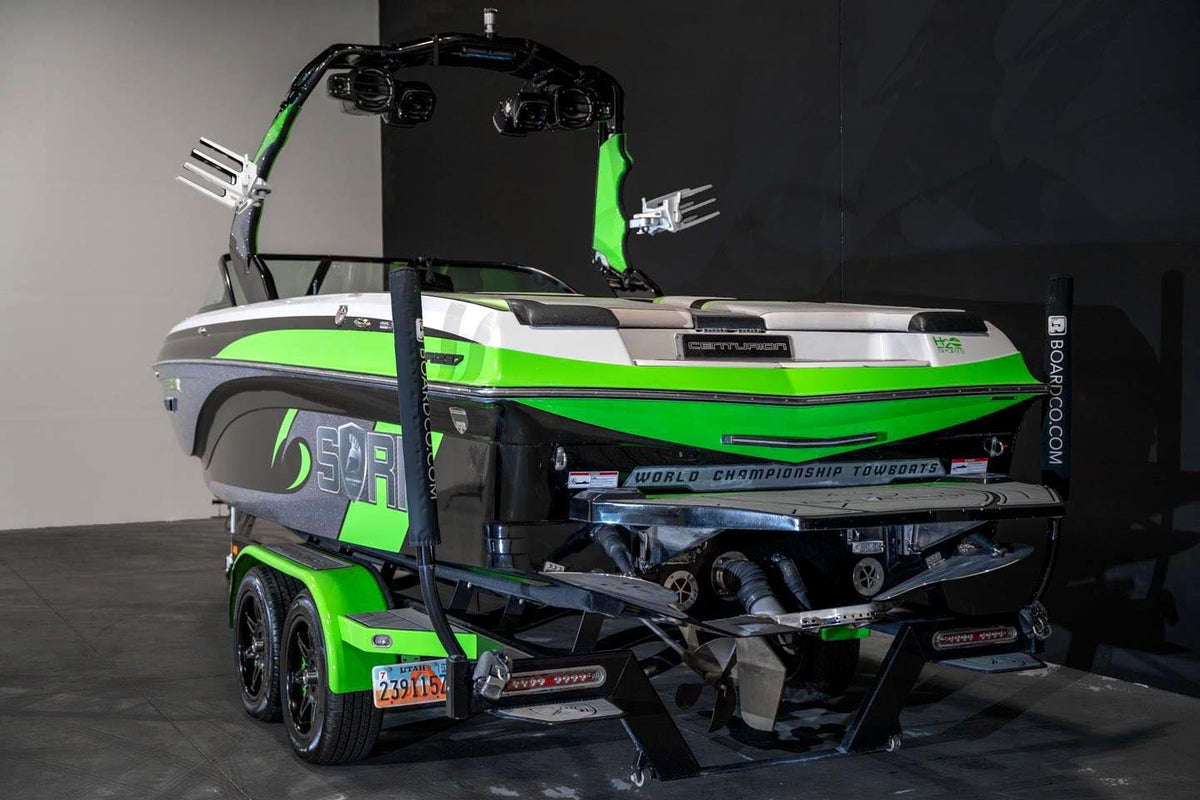 Centurion Ri237 2017 | Gunmetal / Lime / Black | BoardCo Boats
