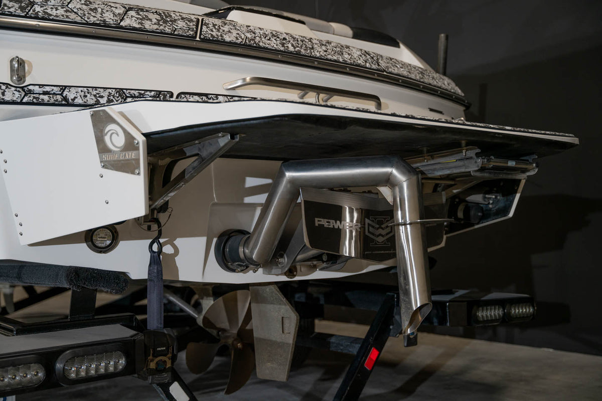 Axis A24 2018 | All White | BoardCo Boats