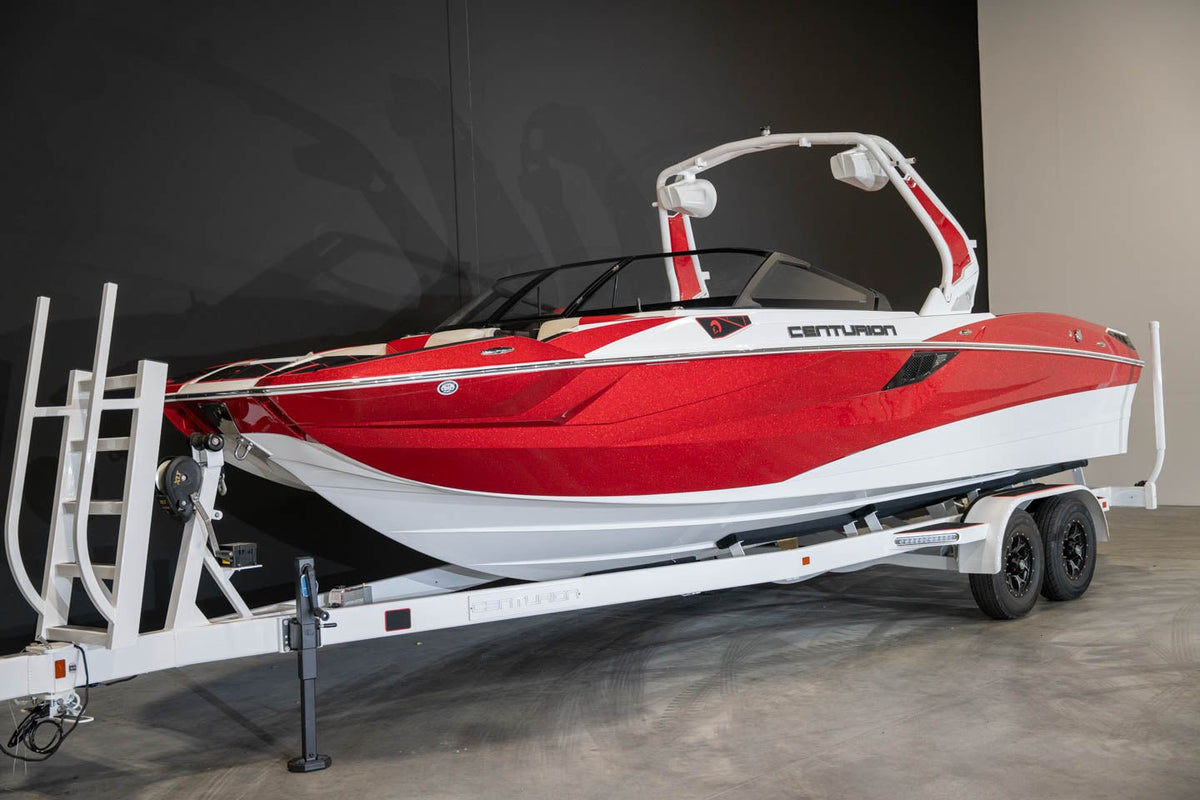 Centurion Fi25 2023 | Fire Red MF / White | BoardCo Boats