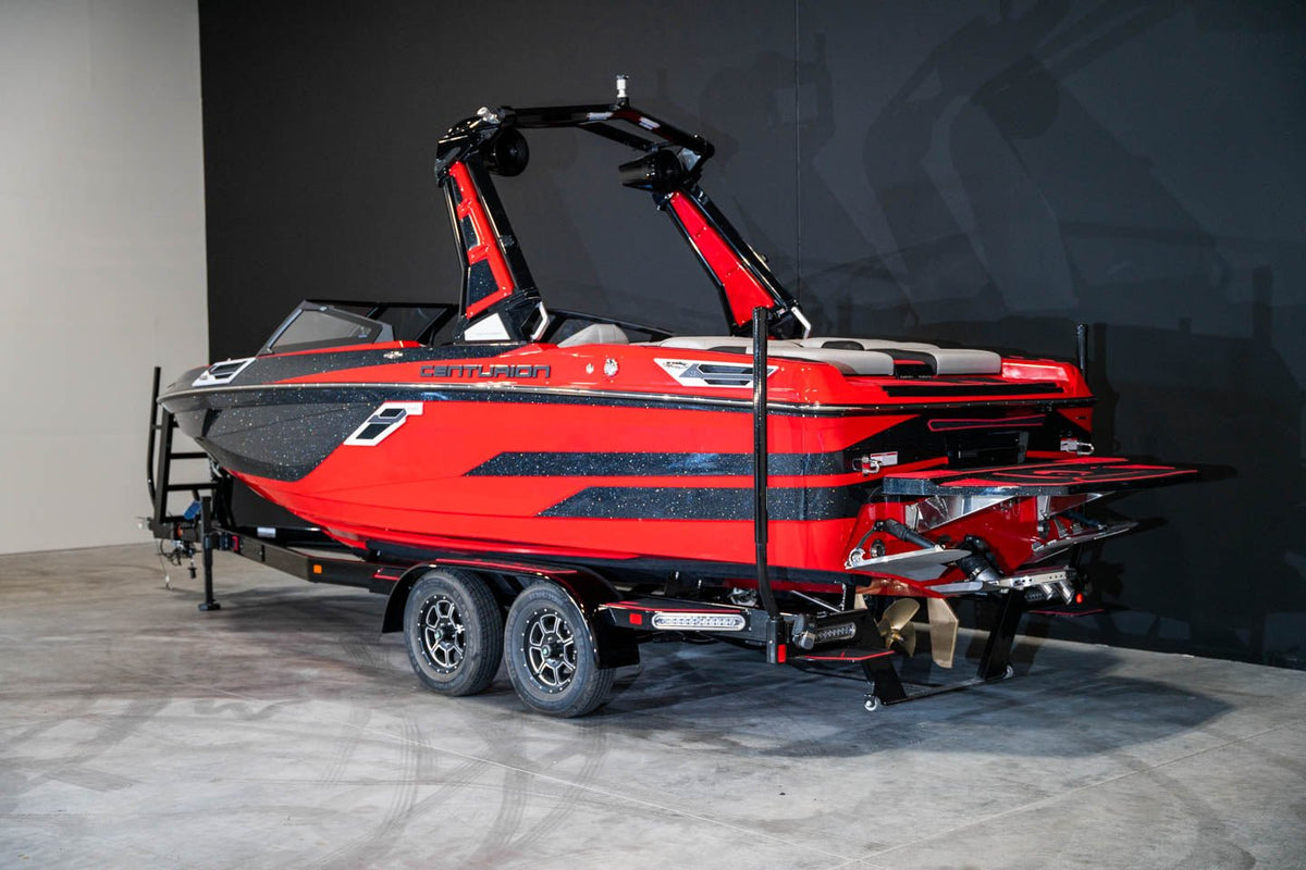 Centurion Ri230 2023 | Too Red / Black MF | BoardCo Boats