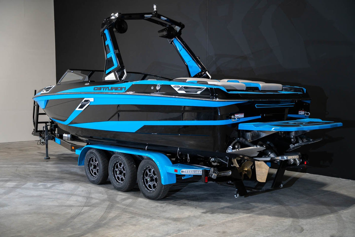 Centurion Ri245 2023 | Black / Electric Blue | BoardCo Boats